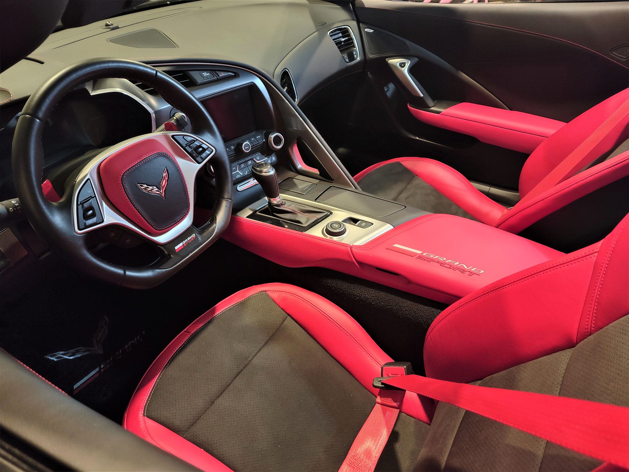 Two tone leather seats? - CorvetteForum - Chevrolet Corvette Forum ...