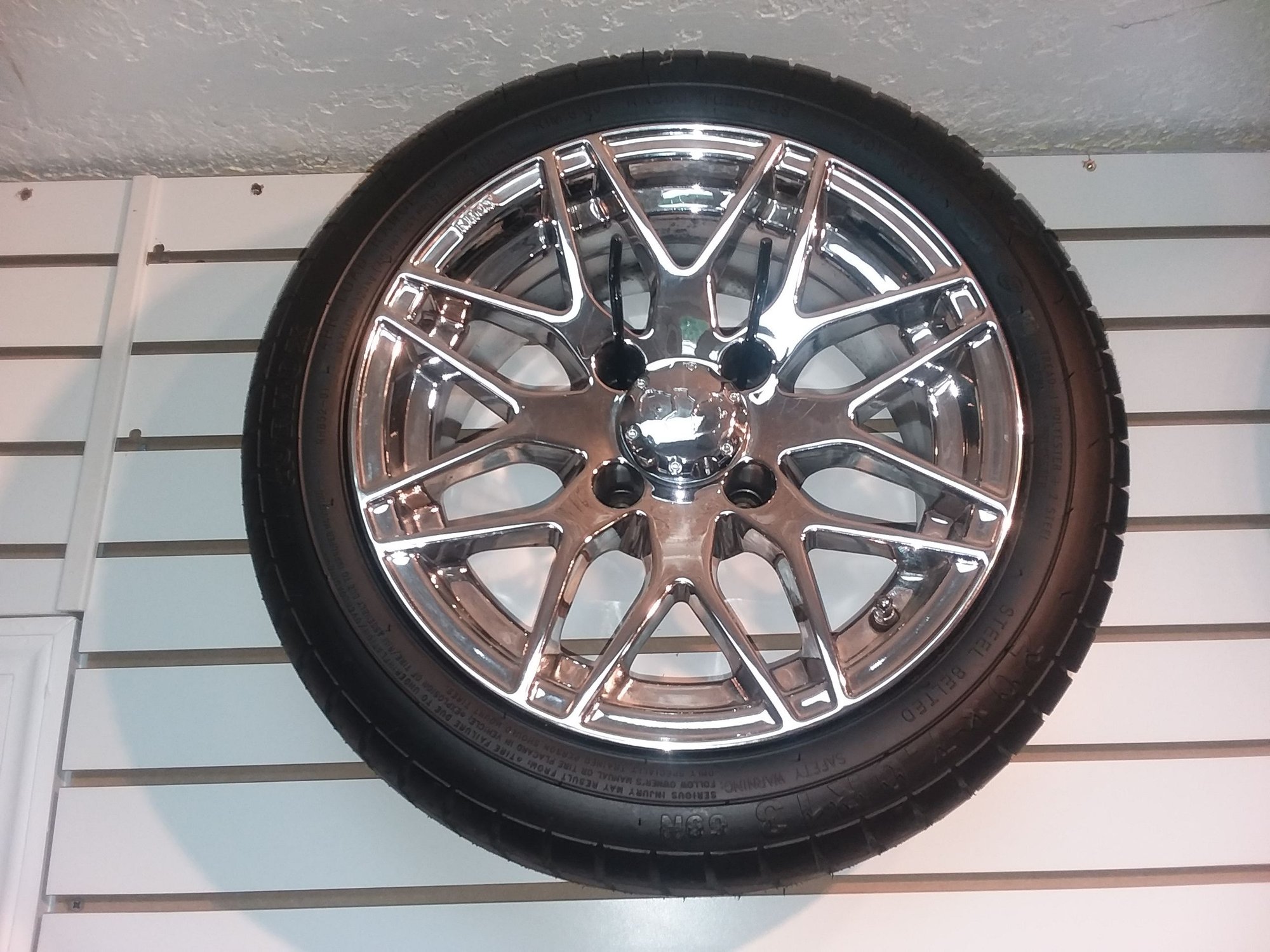 Custom wheel guide for 2020 C8 Corvette / specs /sizes /tire sizes etc ...