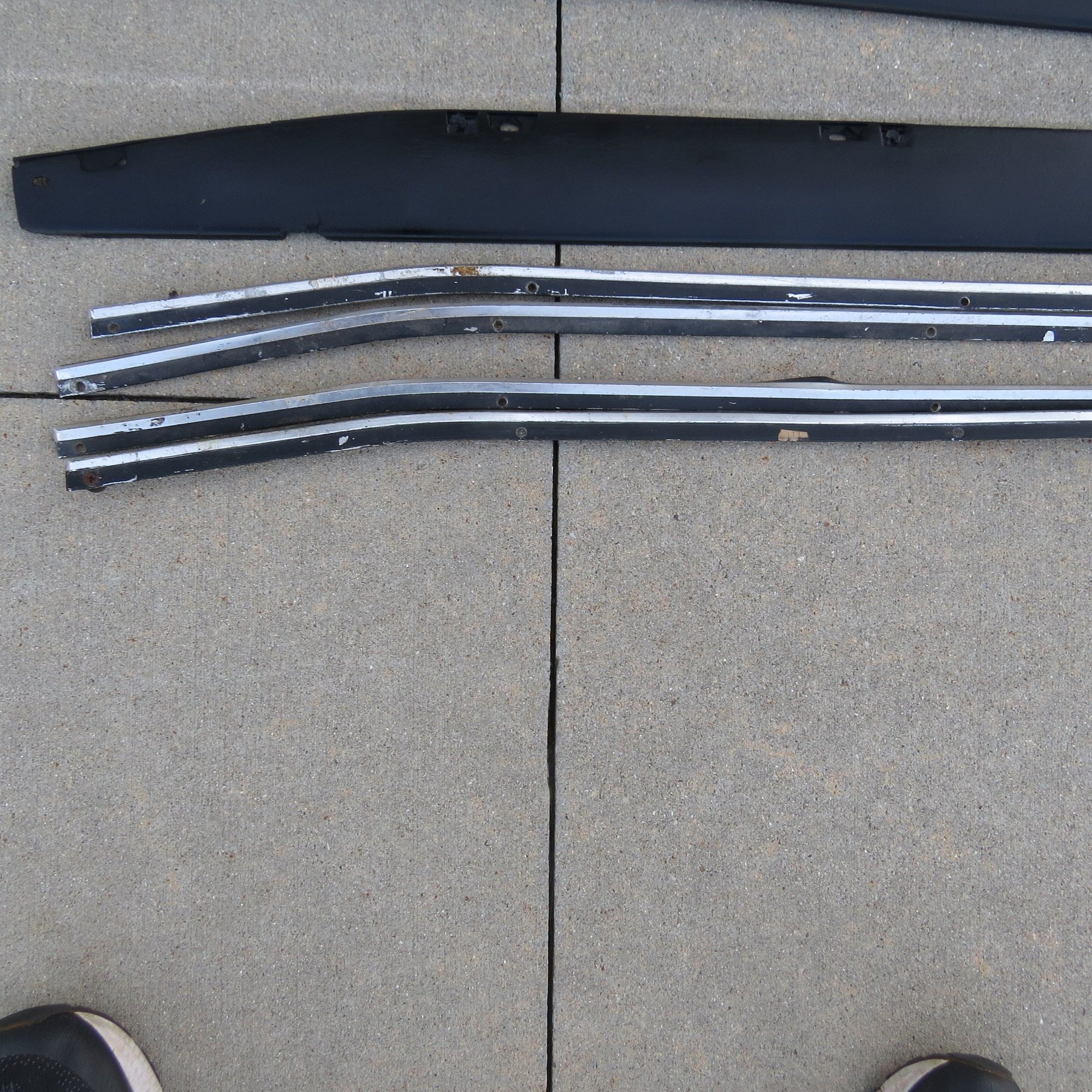 FS (For Sale) 1968-1969 rocker panel moldings - CorvetteForum ...