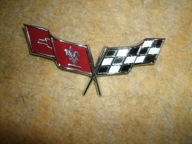 FS (For Sale) 1977 & 1979 Corvette Nose Emblem NOS GM # 379918 ...