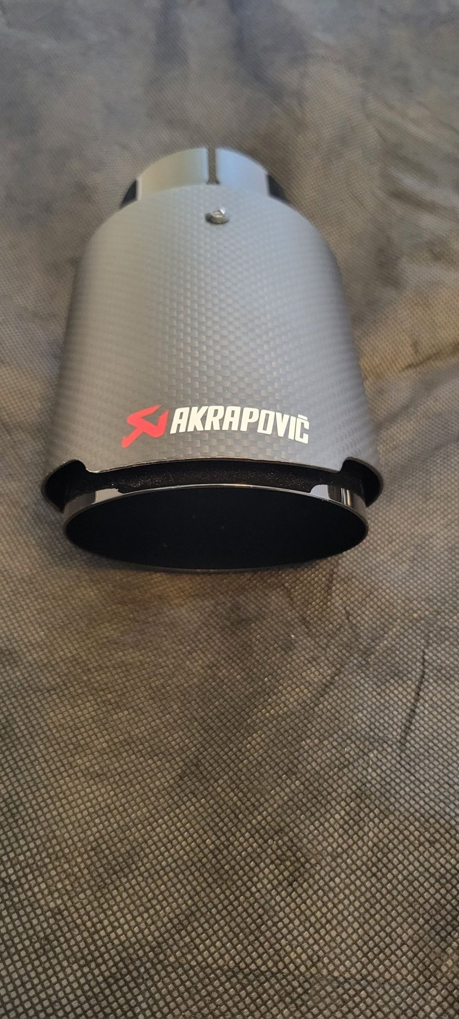 FS (For Sale) NEW - Black and Carbon fiber Akrapovic exhaust tips for ...