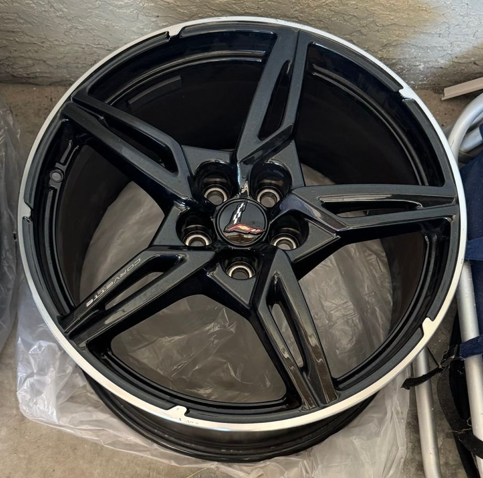 What do you think about Carbon Flash Wheels With Machined Edge ...