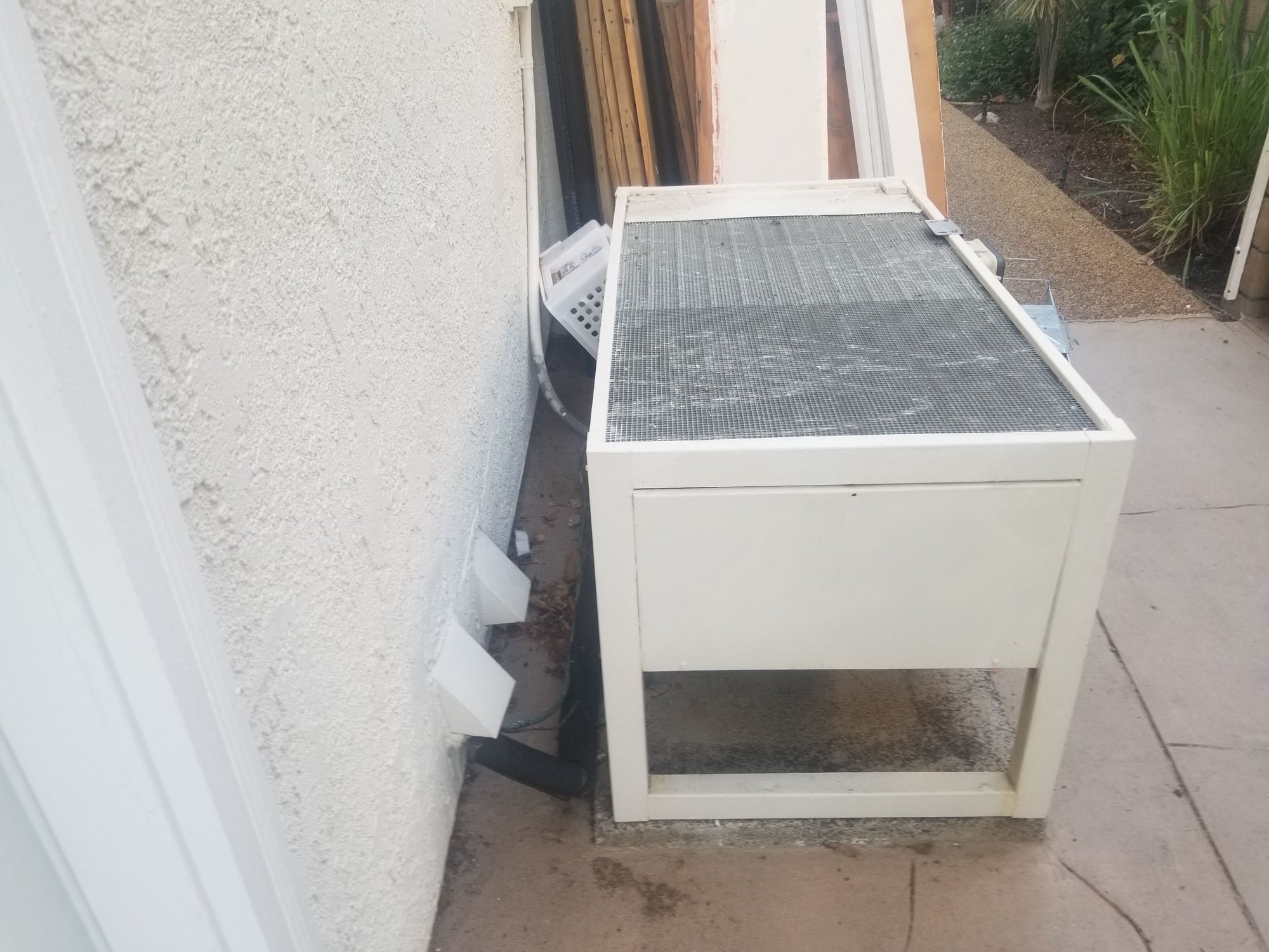 Fan Not Working - Old Magic Chef Air Condensing Unit - DoItYourself.com ...