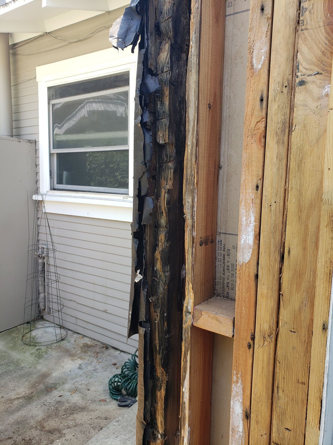 Rotten Corner Stud - small spaces - DoItYourself.com Community Forums