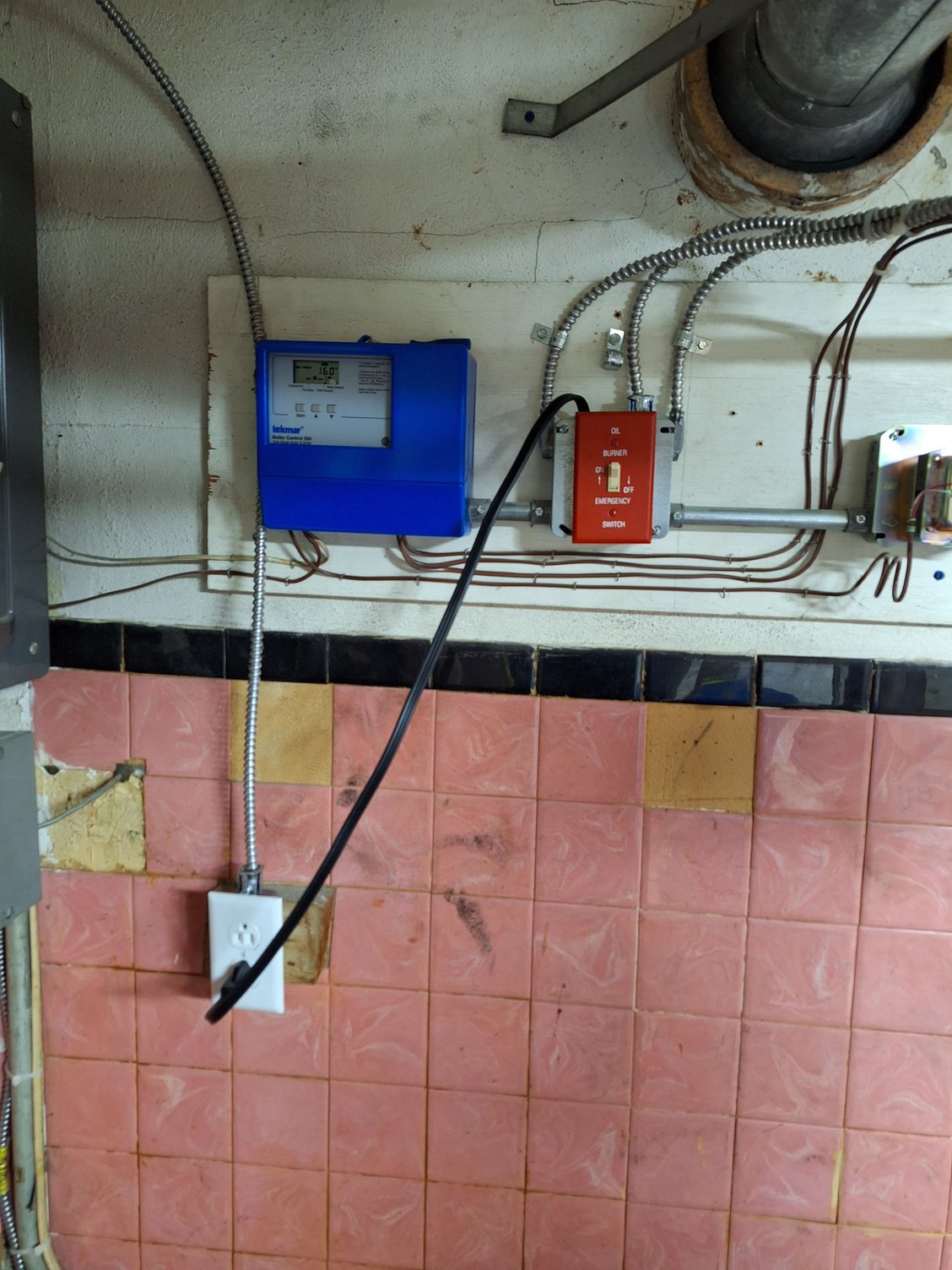how to wire boiler for a plug? - DoItYourself.com Community Forums