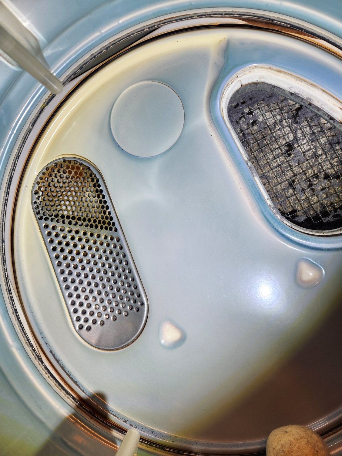 Whirlpool Thin Twin washer/dryer; dryer drum is loose - DoItYourself ...