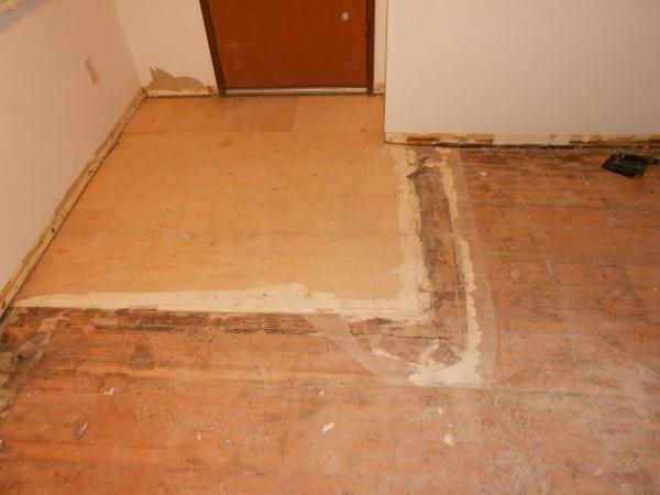 WonderBoard Backerboard and Self-leveling underlayment - DoItYourself ...