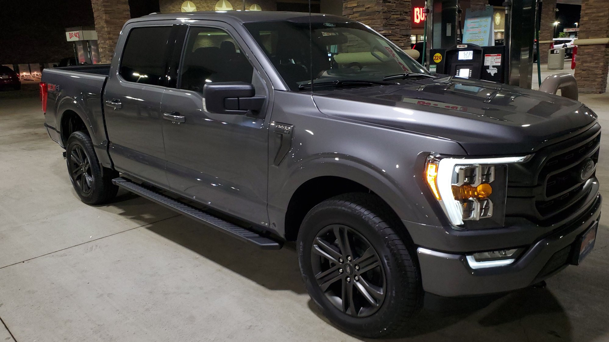 Iconic Silver or Carbonized Grey? - Page 3 - Ford F150 Forum ...