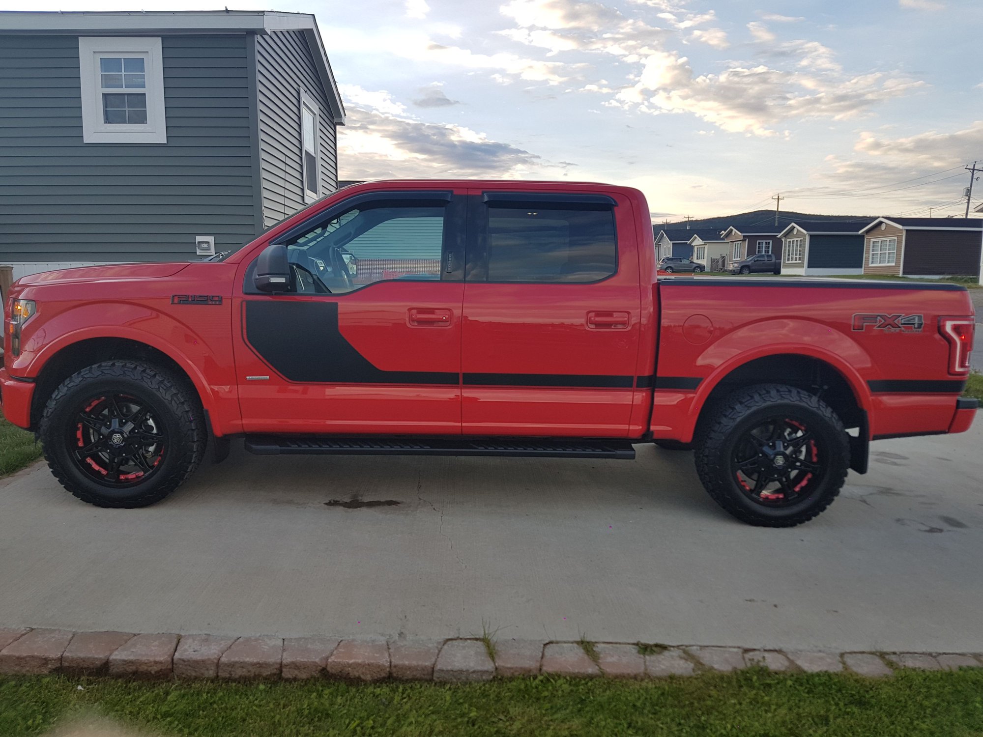 Let's see all those Race Red F150's - Page 4 - Ford F150 Forum ...