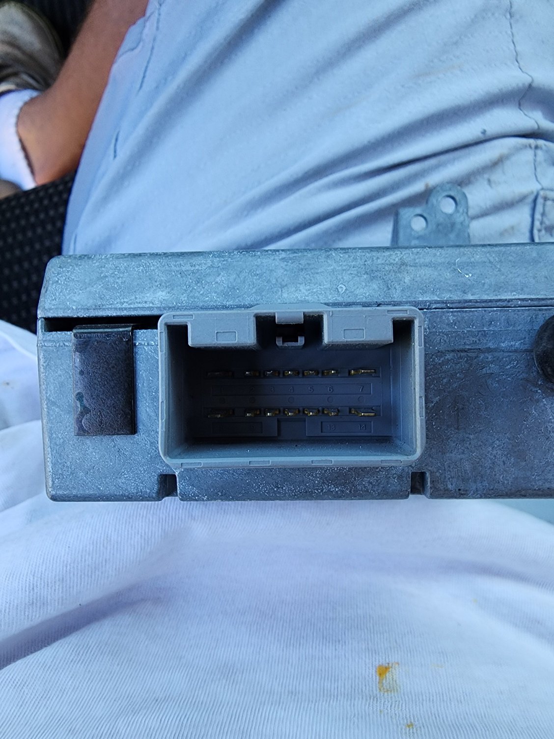 Brake Controller 14 pin Connector Mismatch 2014 F150 STX 5.0 - Ford ...