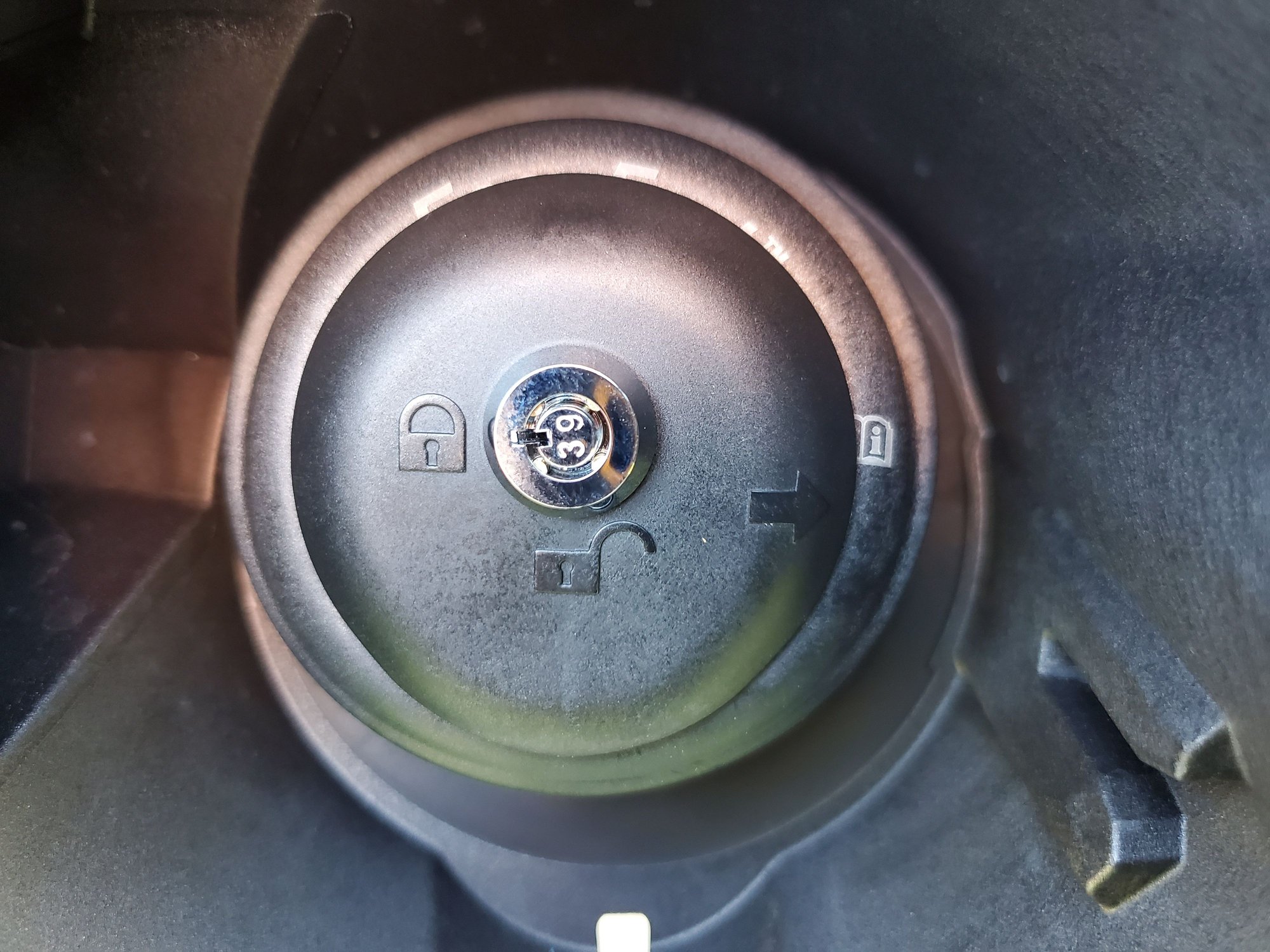 BU5Z-9C268-A Locking Fuel Fill Plug - 2015+ F150s - Ford F150 Forum ...