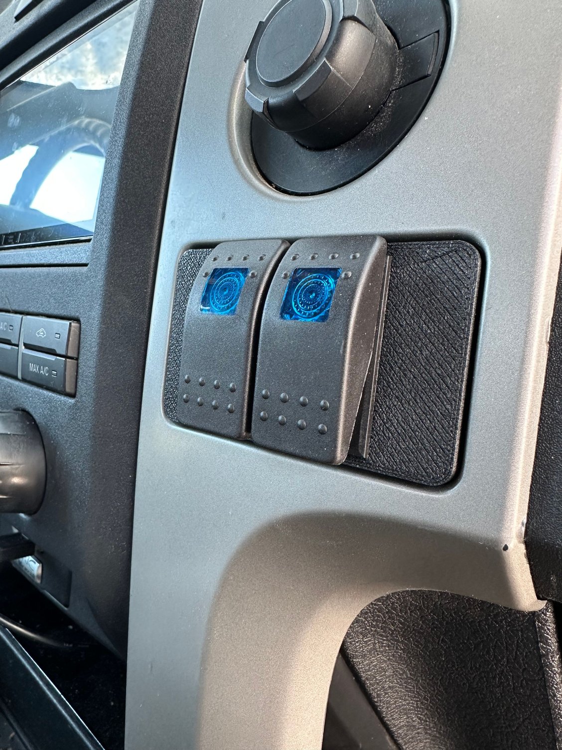 Passenger side pocket rocker switch mount panel - Ford F150 Forum ...