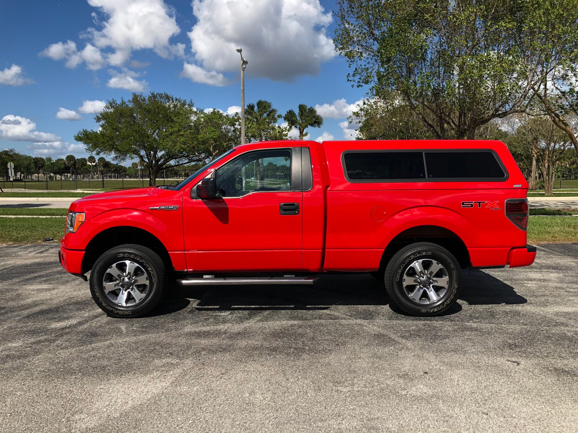 Want to Buy [Southeast] Race Red Camper Shell 6.5ft - Ford F150 Forum ...