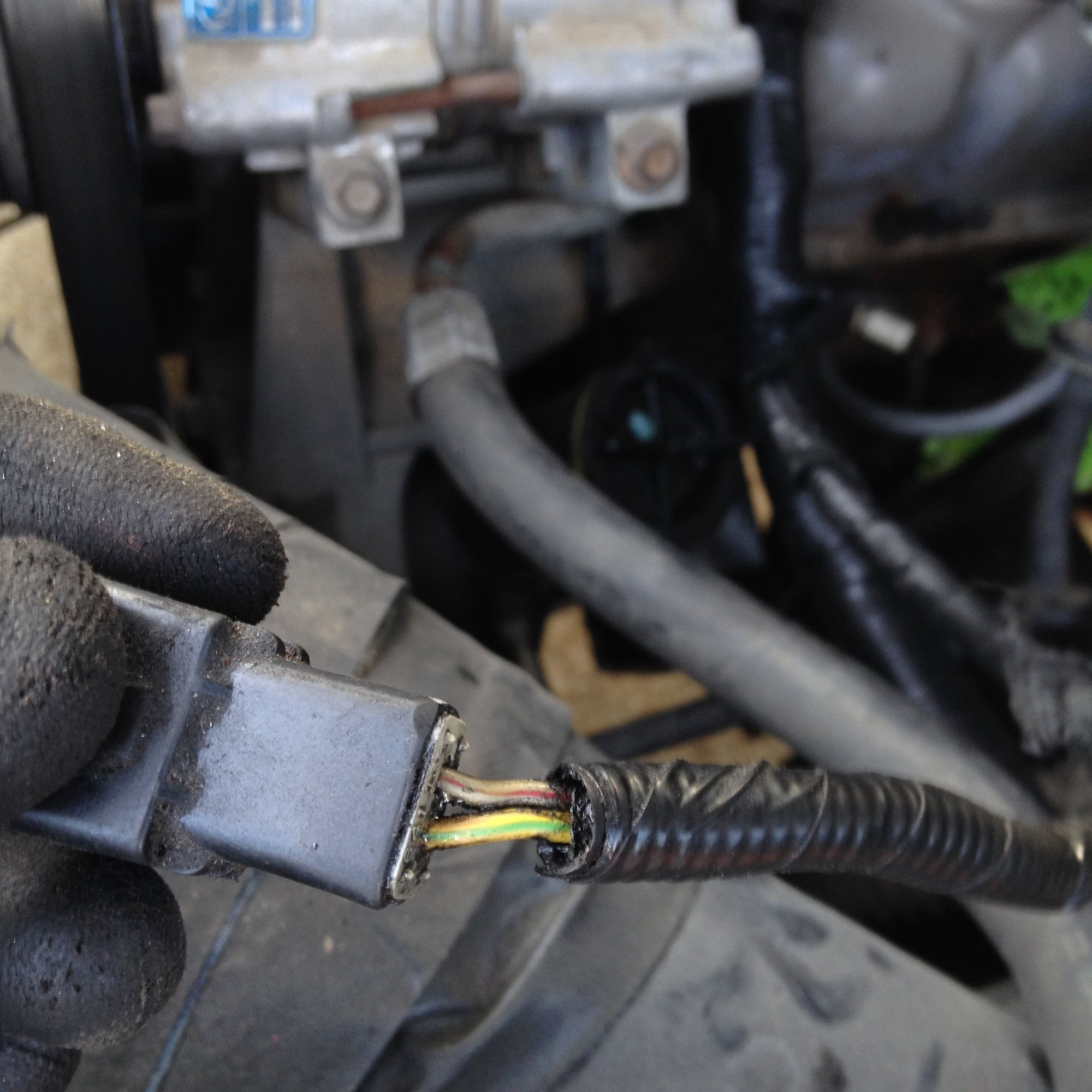 Need help identifying this connector - Ford F150 Forum - Community of ...