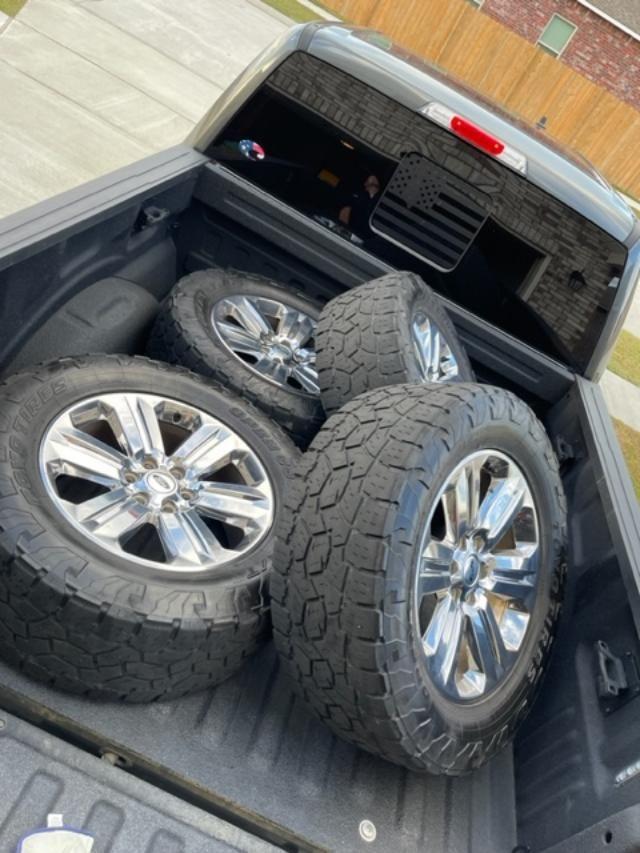 Southeast 2019 20" Lariat Chrome Wheels and 295/60/20 tires - Ford F150 ...