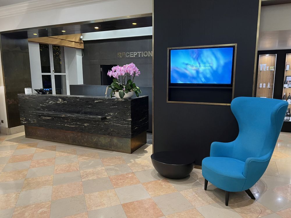 Endless jet set and glamour - or just a few fill-ins? - Page 6 ...