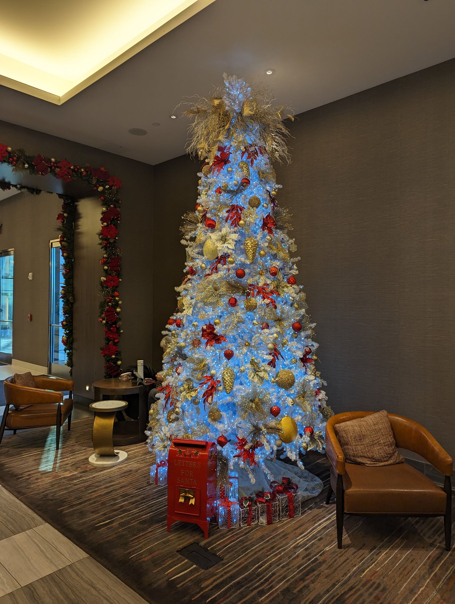Post your Hyatt Christmas tree - Page 2 - FlyerTalk Forums