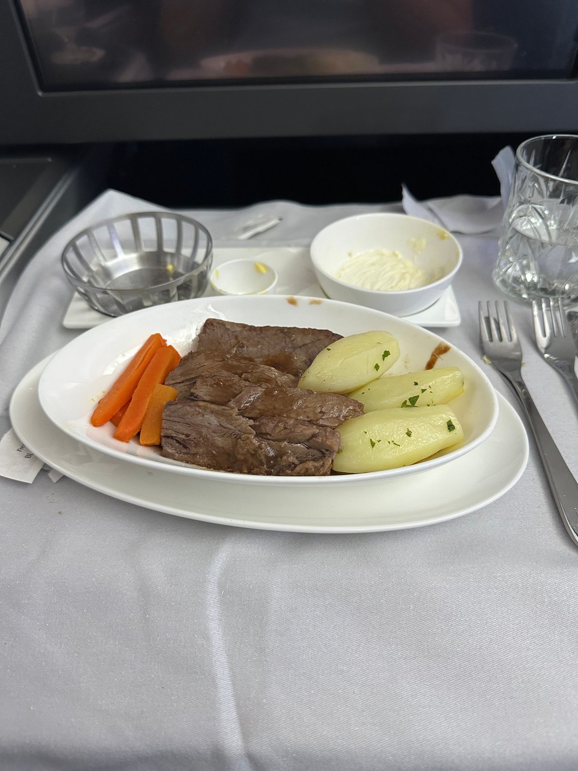 Club World dining - restoration of full menu - 28 October 2022 - Page ...