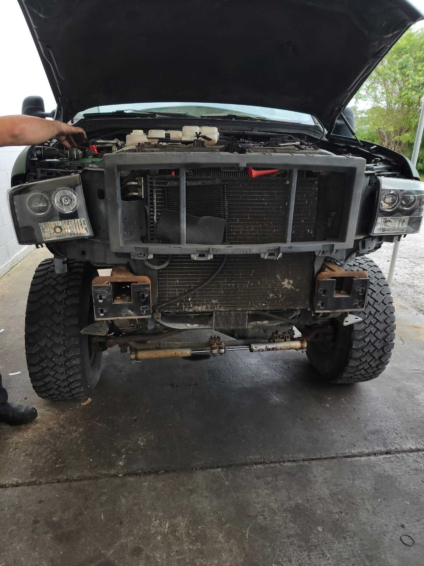 Godzila Ford Excursion - Swap happening now - Ford Truck Enthusiasts Forums