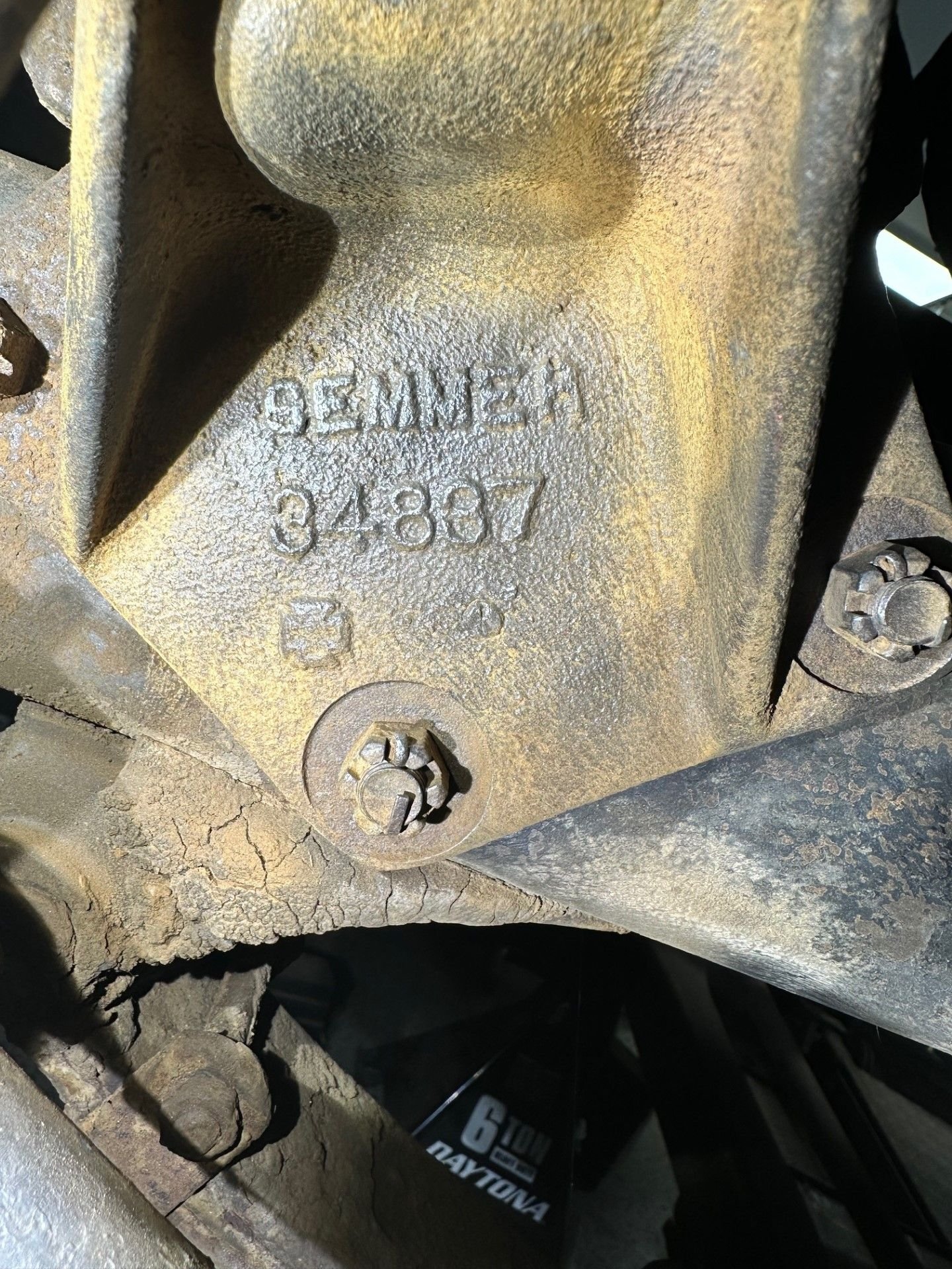 F6 COE Gemmer Steering Box Assistance - Ford Truck Enthusiasts Forums