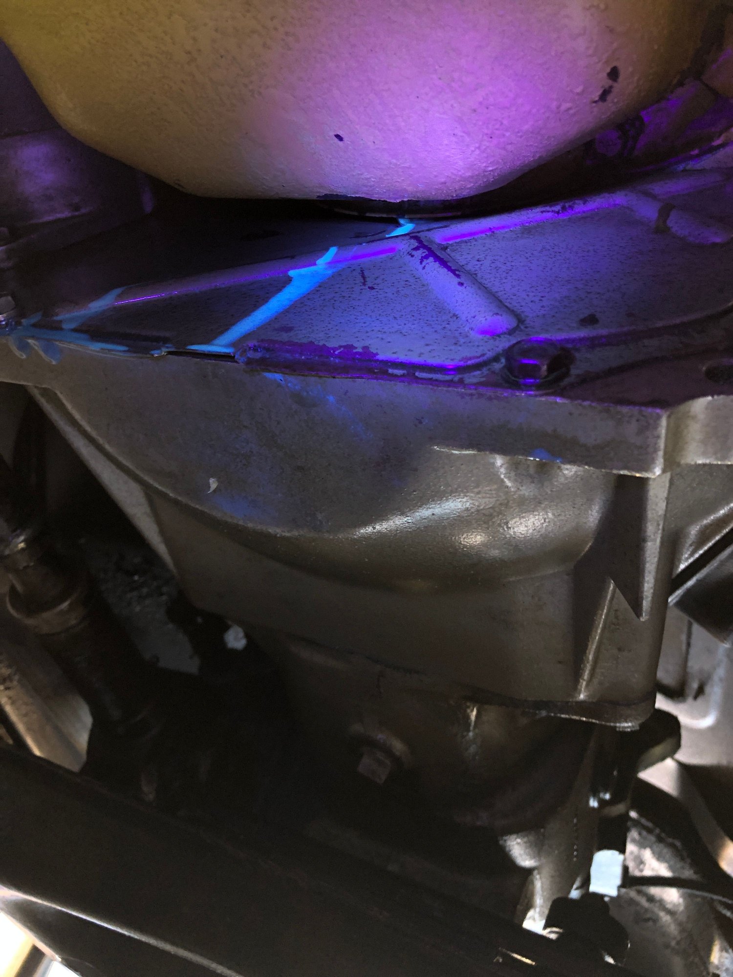 390 oil leak, rear main or oil pan? - Ford Truck Enthusiasts Forums