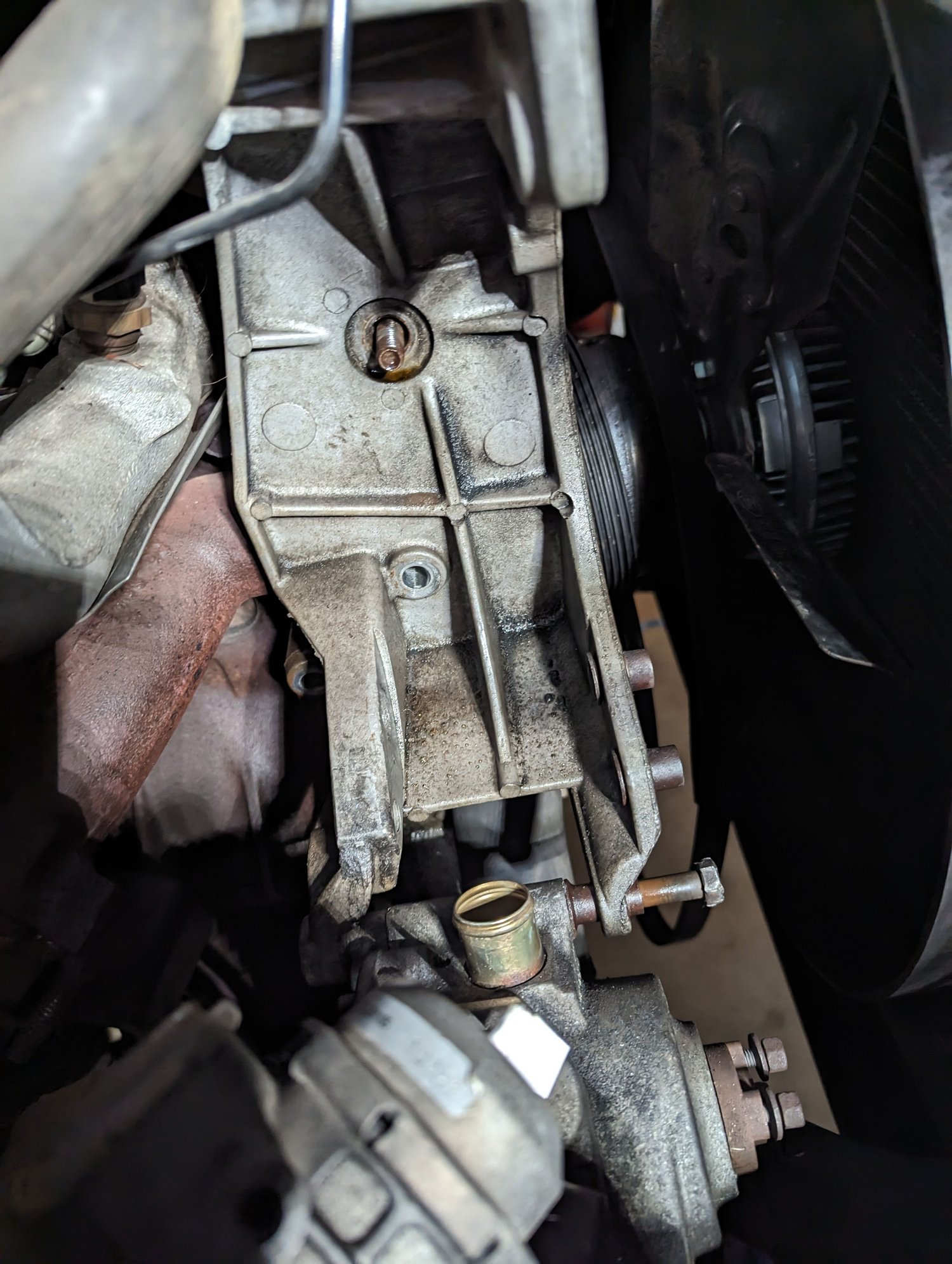 Alternator/air pump bracket - Ford Truck Enthusiasts Forums
