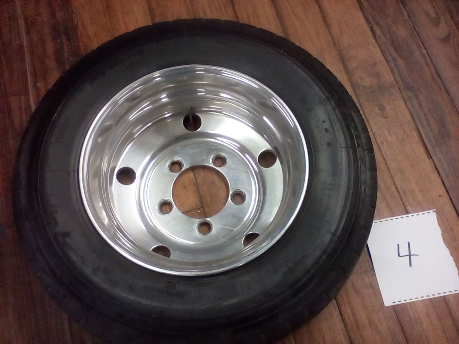 19.5 Alcoa Budd wheels 5x8 bolt pattern w Michelins SOLD - Ford Truck ...