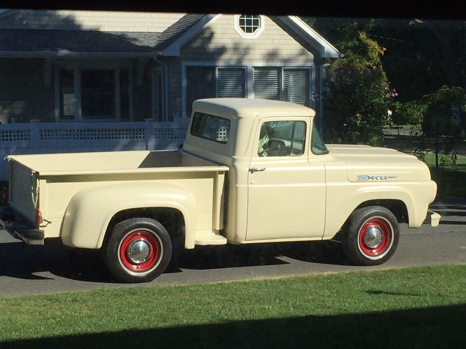 Late 70's F100 shortbed Flareside Bed (Stepside Bed) - Ford Truck ...