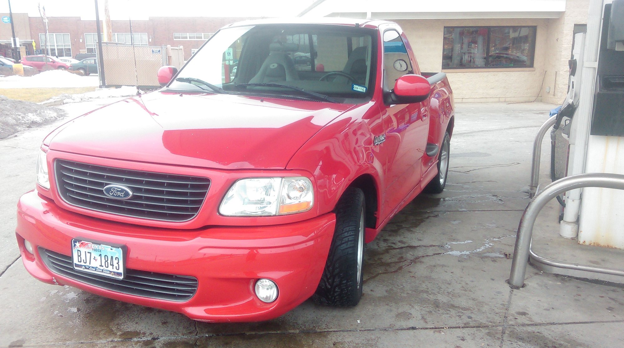 Ooops, smashed my truck...(pictures) - Ford Truck Enthusiasts Forums