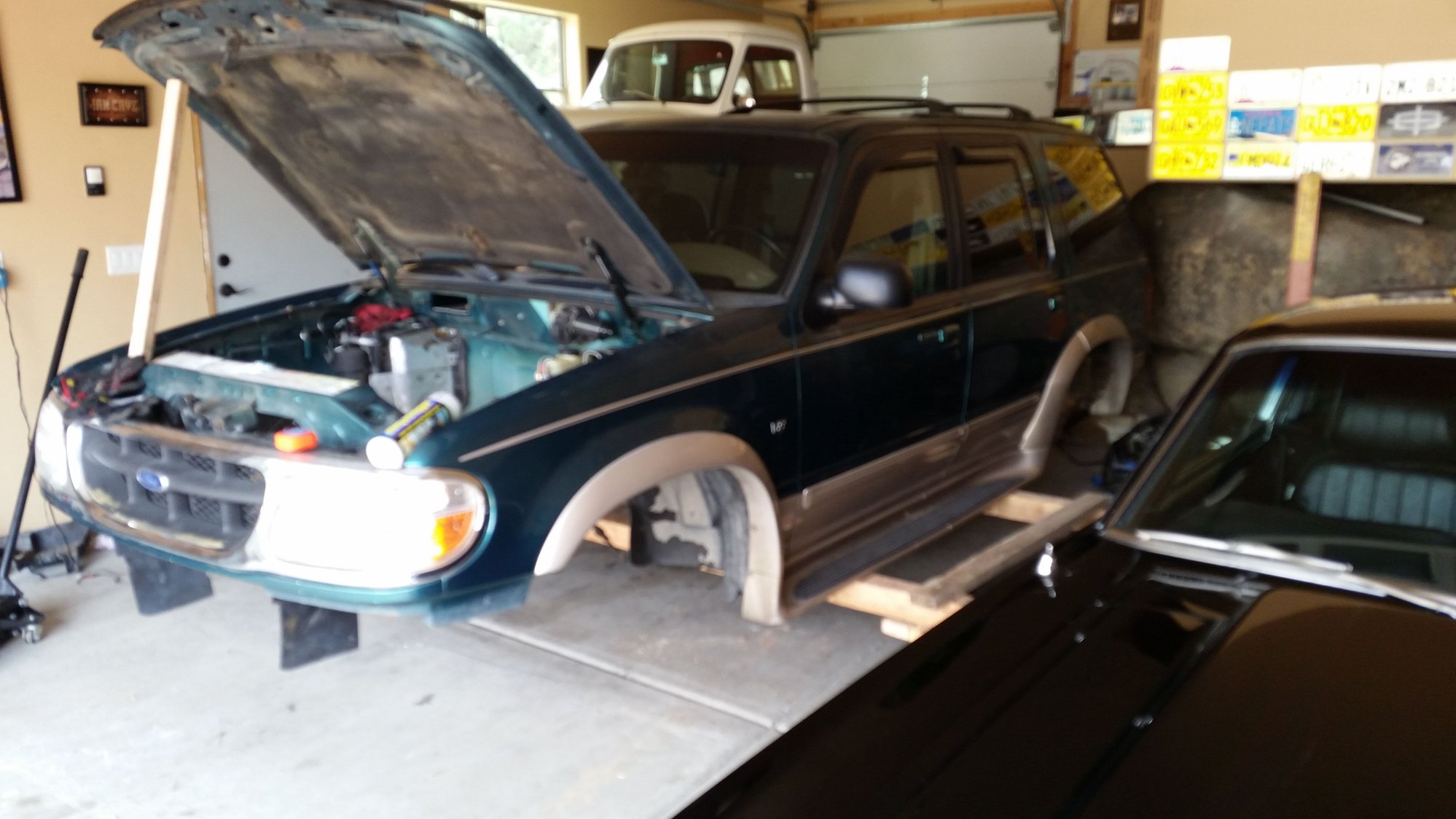 1953 F-100 on Explorer Chassis - Ford Truck Enthusiasts Forums