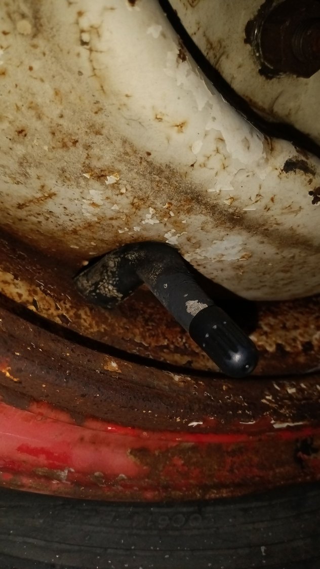 Wheel valve stems - Ford Truck Enthusiasts Forums