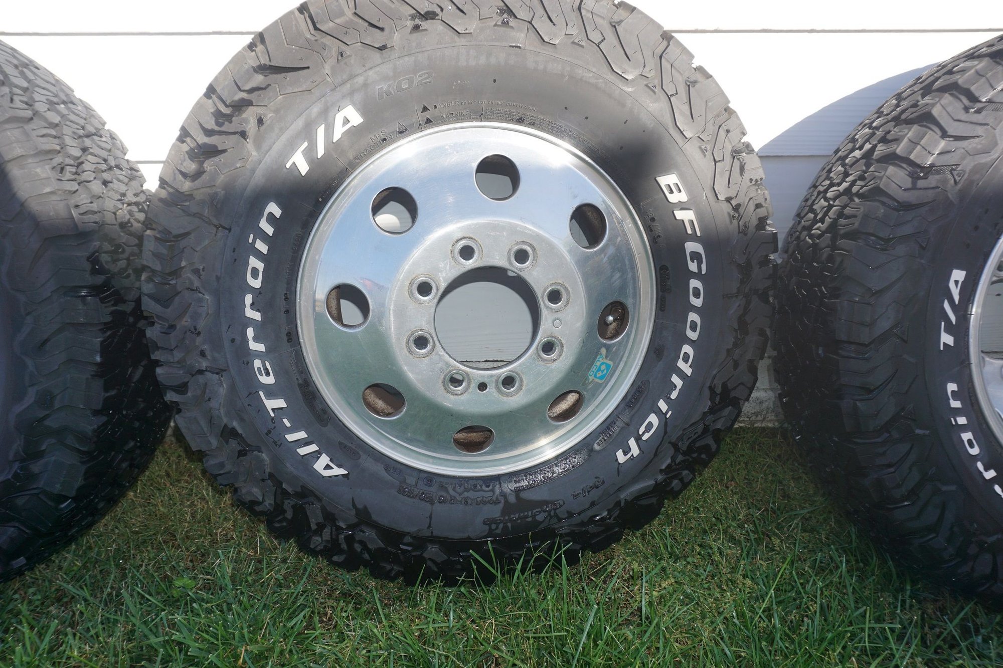 Alcoa 16" dually wheels 8x6.5" for Ford E-350 SuperDuty - Ford Truck ...