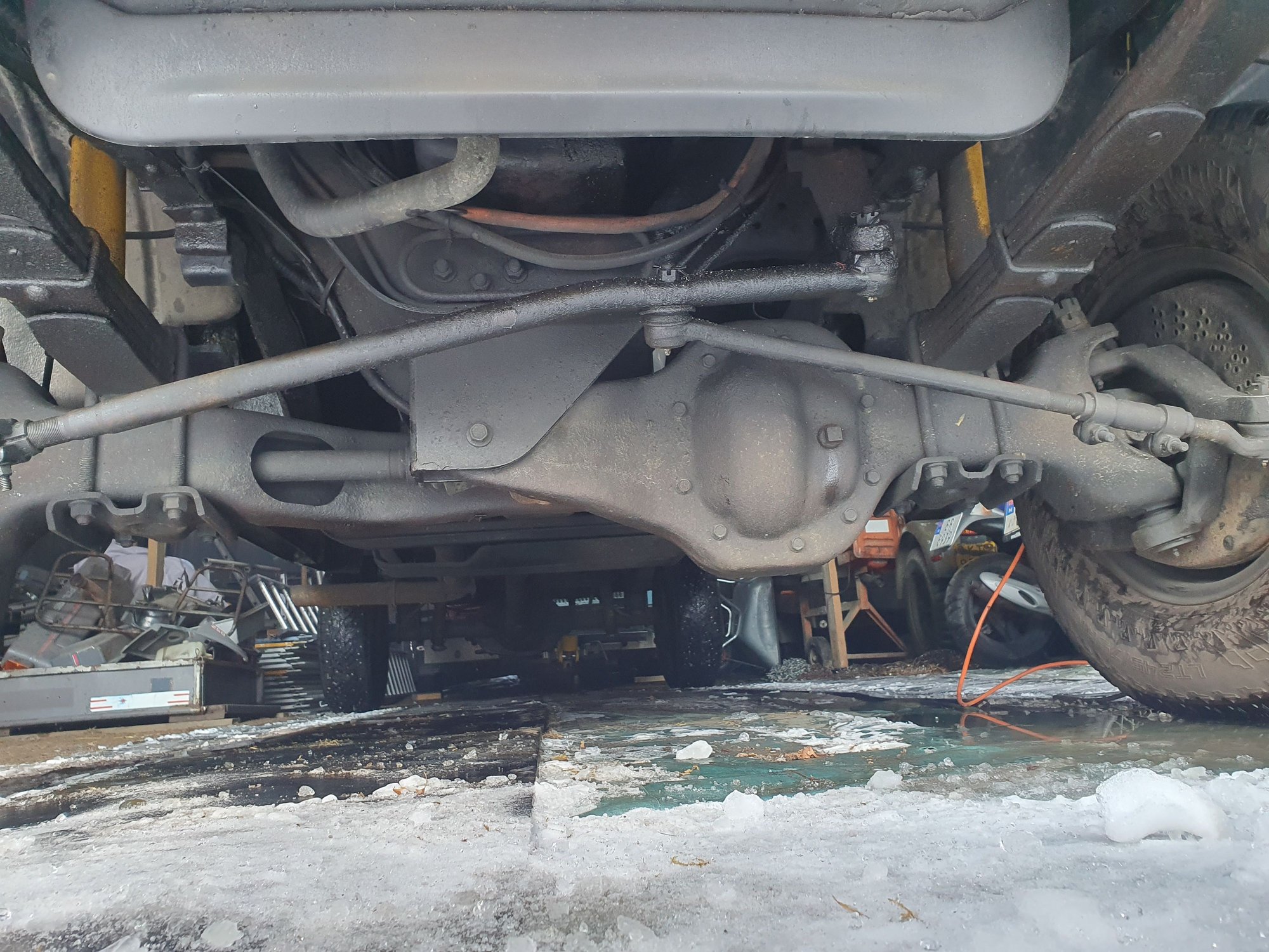 Rear spring swap question - Ford Truck Enthusiasts Forums