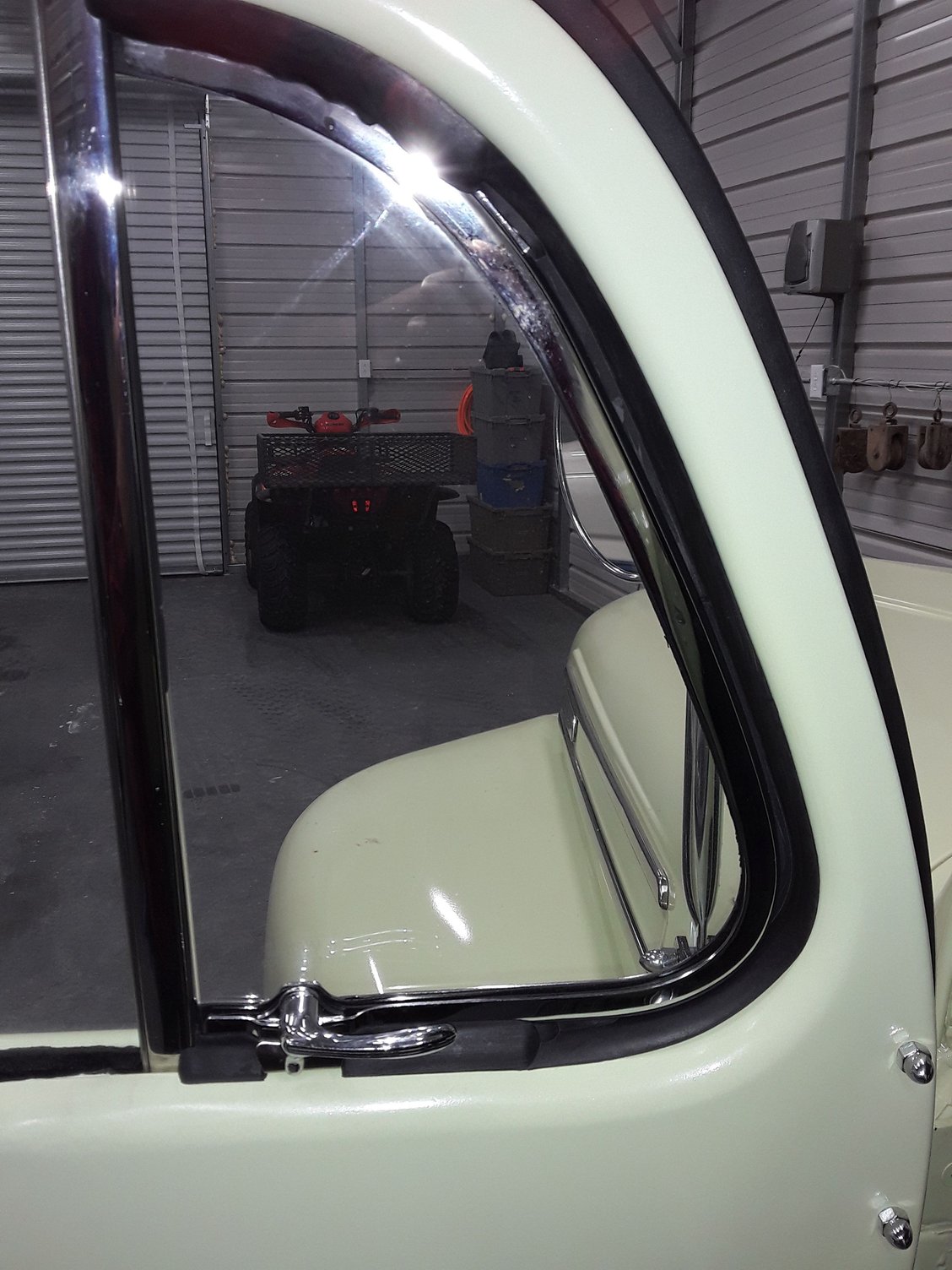 49 f1 vent windows - Ford Truck Enthusiasts Forums