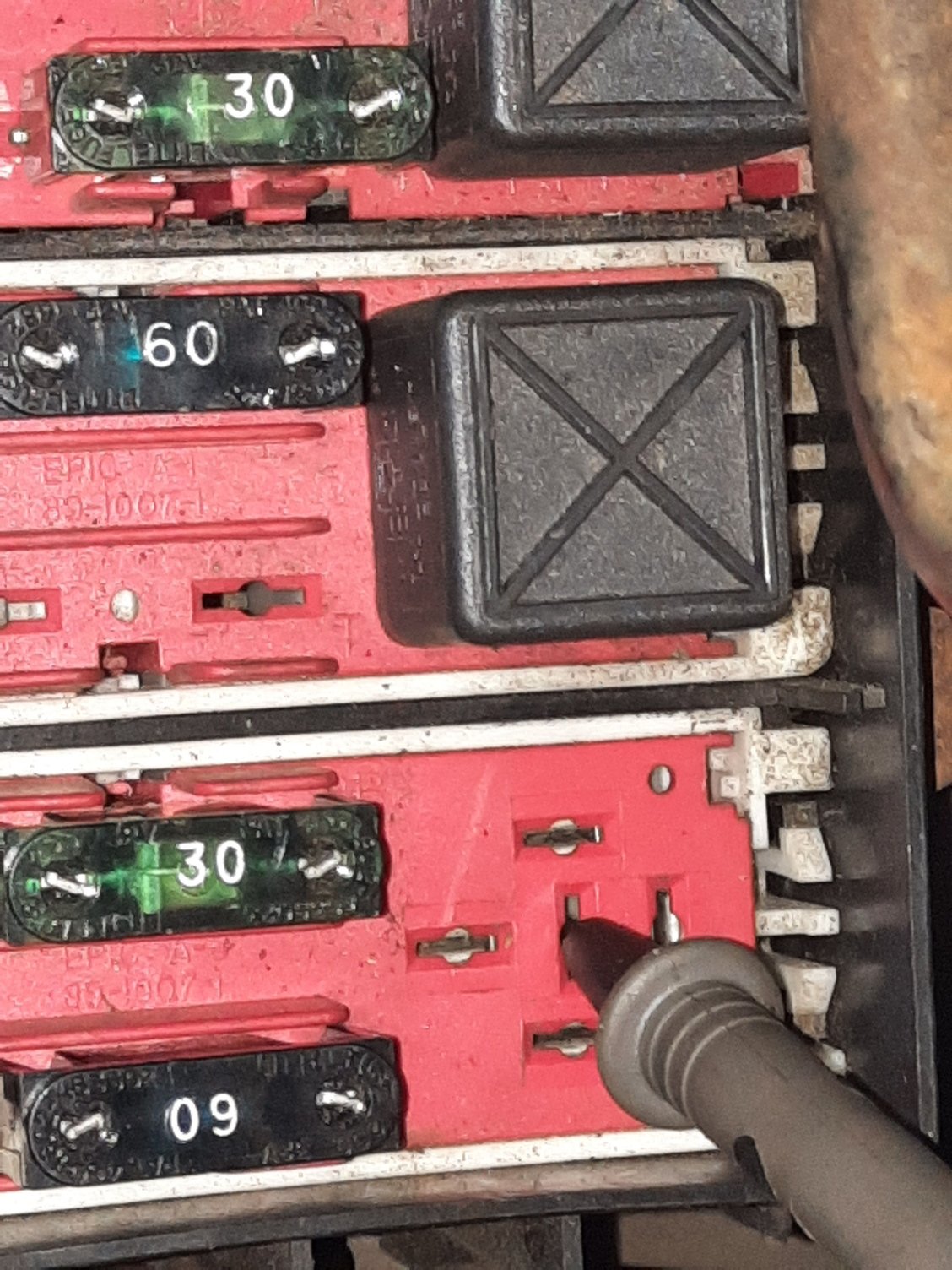 1994 E150 Power Distribution Box Problem - Ford Truck Enthusiasts Forums