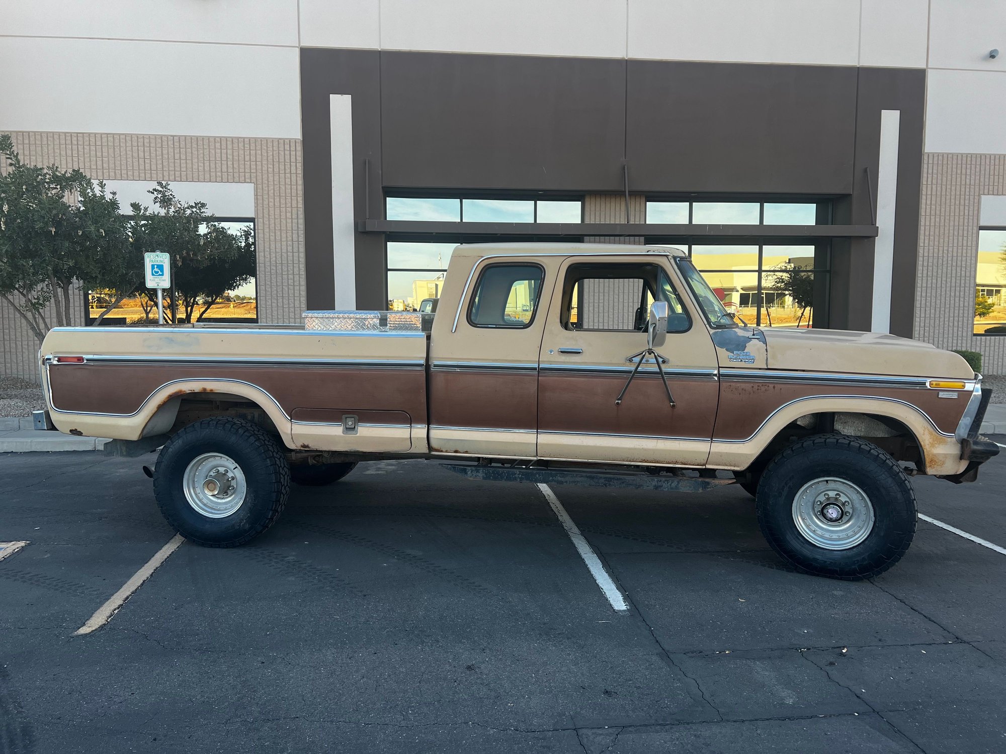 7.3 Powerstroke swapped 1977 F350 Camper Special - Ford Truck ...