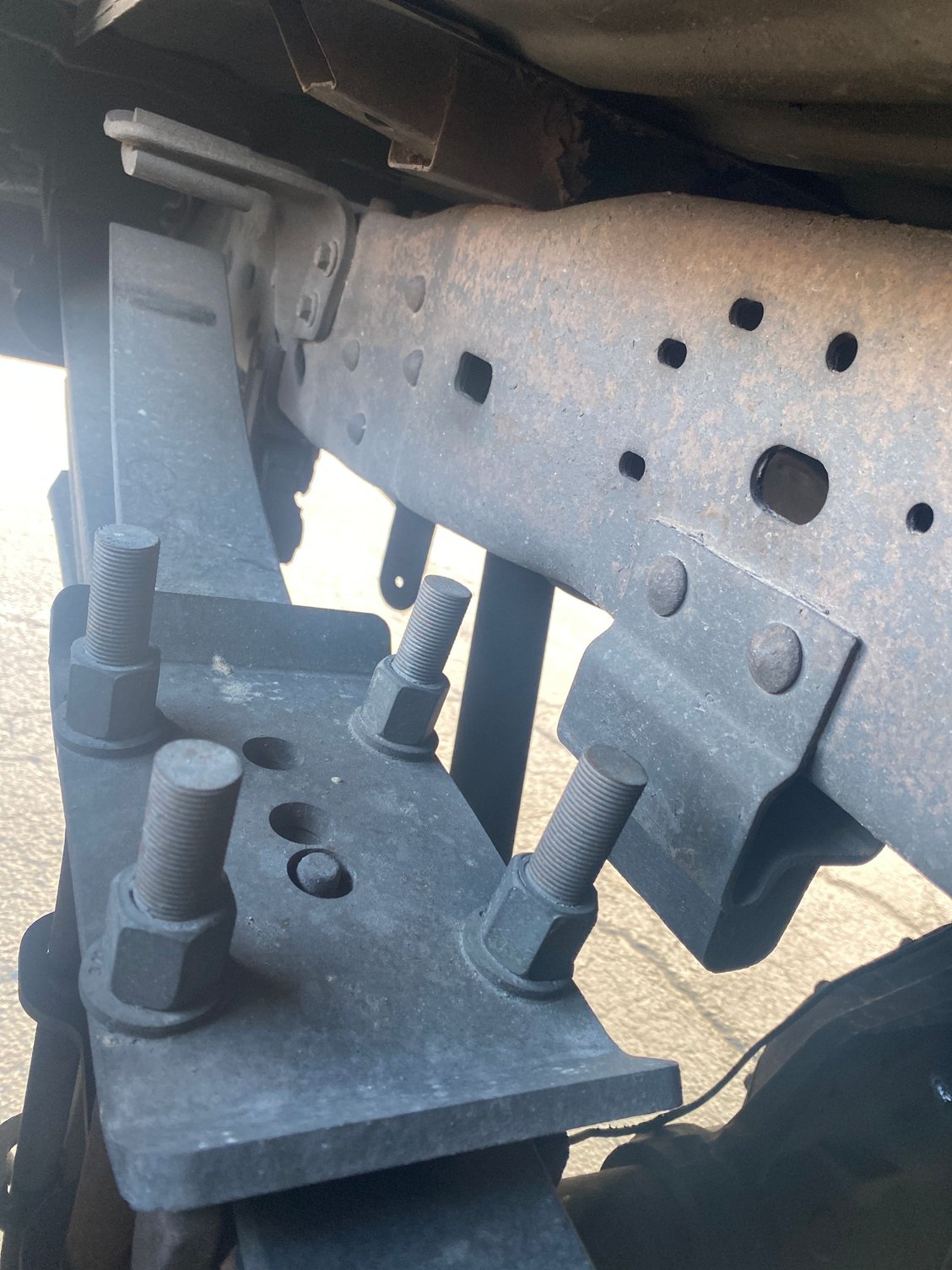Cracked main Leaf spring - Ford Truck Enthusiasts Forums