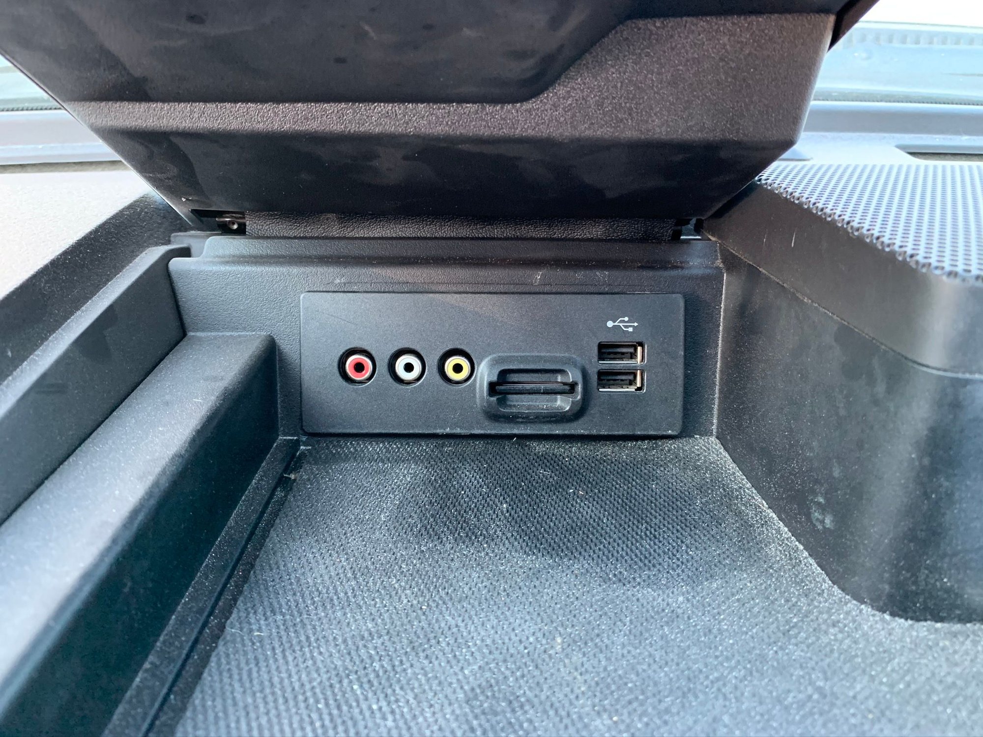 DIY OEM Sync 2 to Sync 3 Conversion (Bunch of photos) - Ford Truck ...