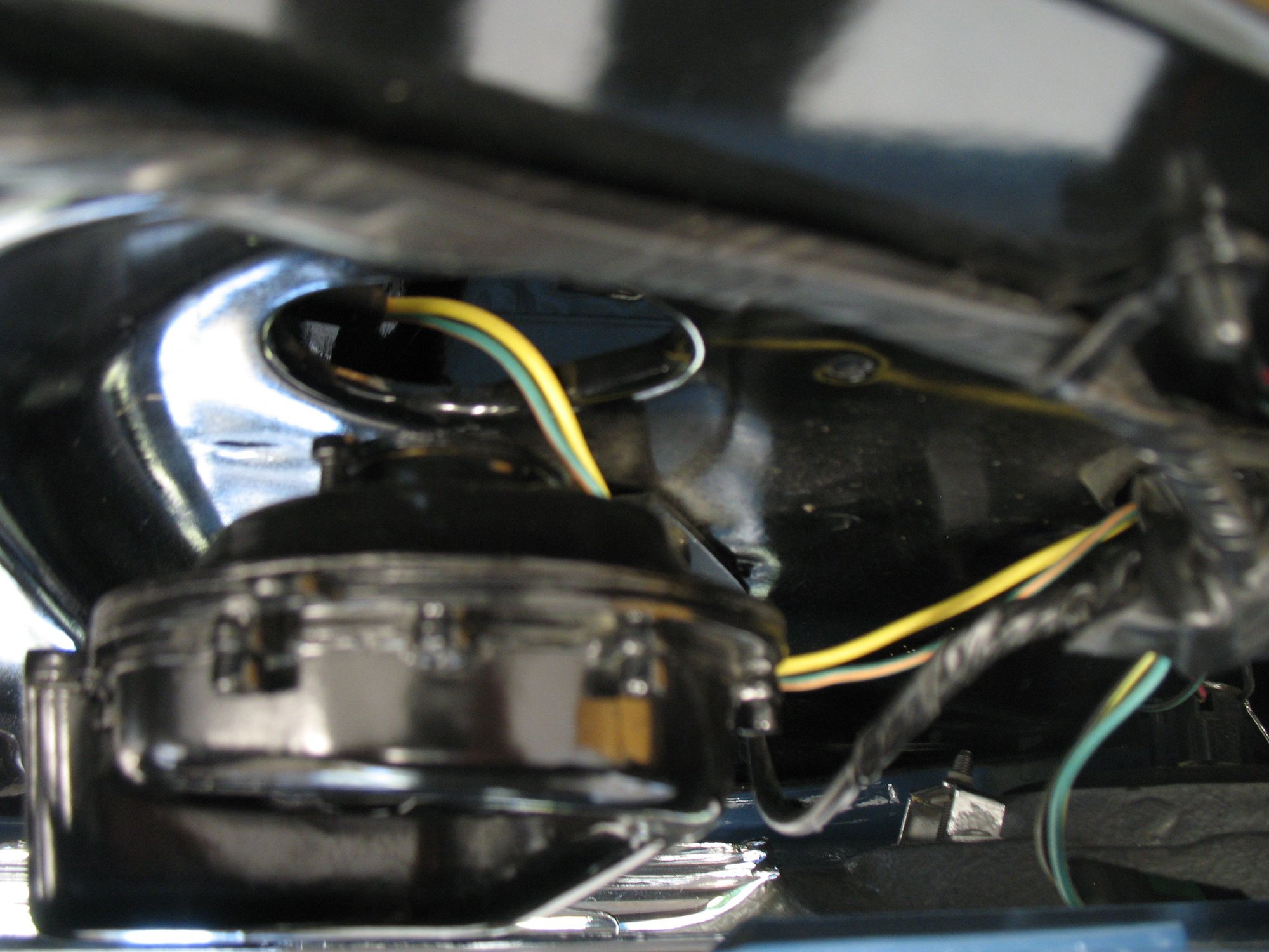 Horn location - Ford Truck Enthusiasts Forums