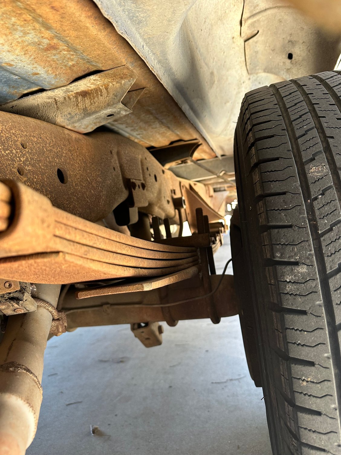 Rear leaf springs - 2wd 1974 Fors F-350 compatibility with other models ...