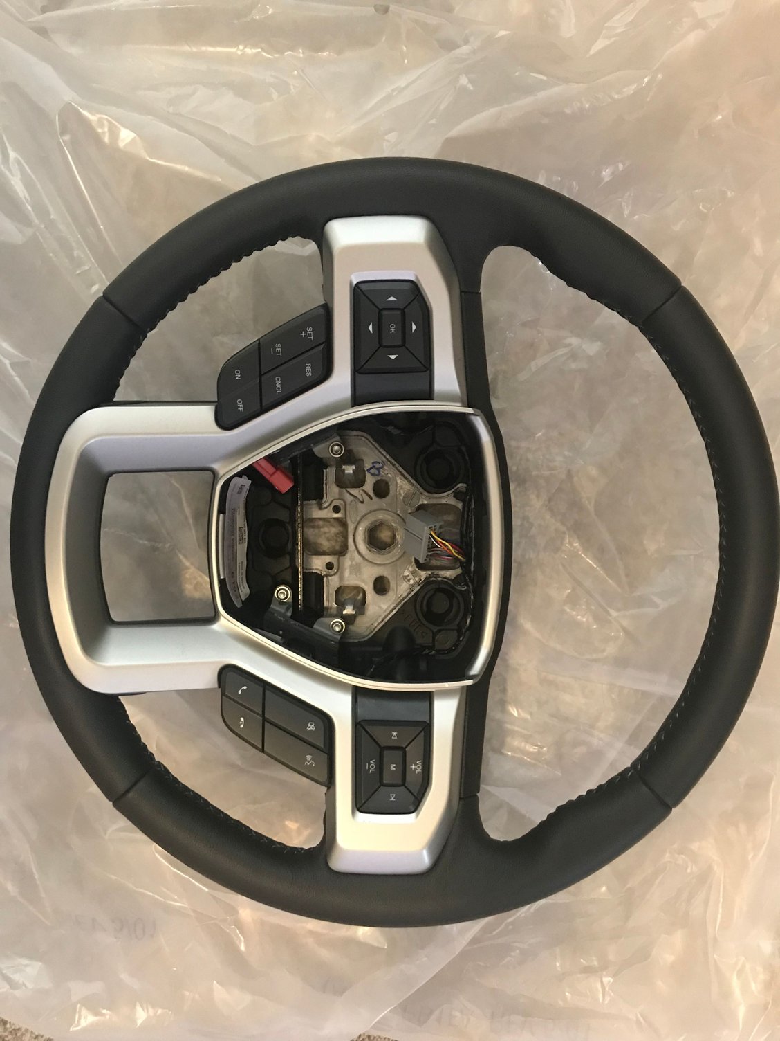 Leather wrapped steering wheel for 17-18 Superduty. Without heat ...