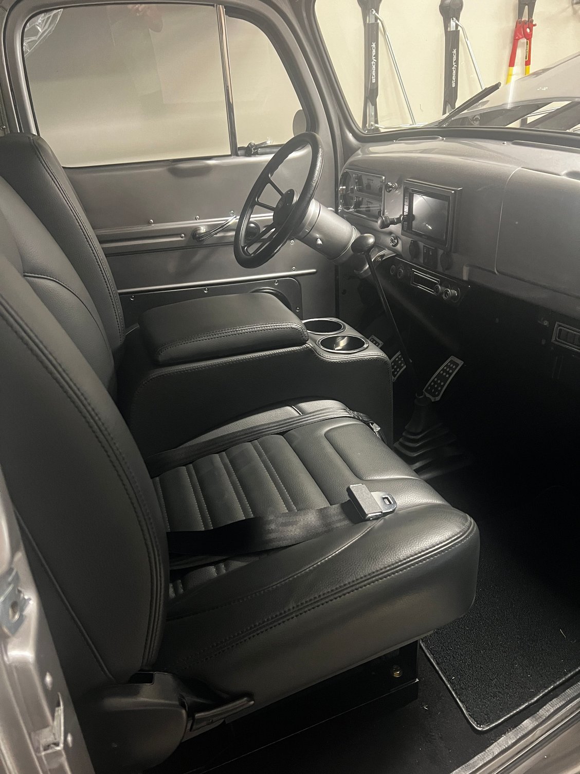 1950 F1 seat options? - Ford Truck Enthusiasts Forums