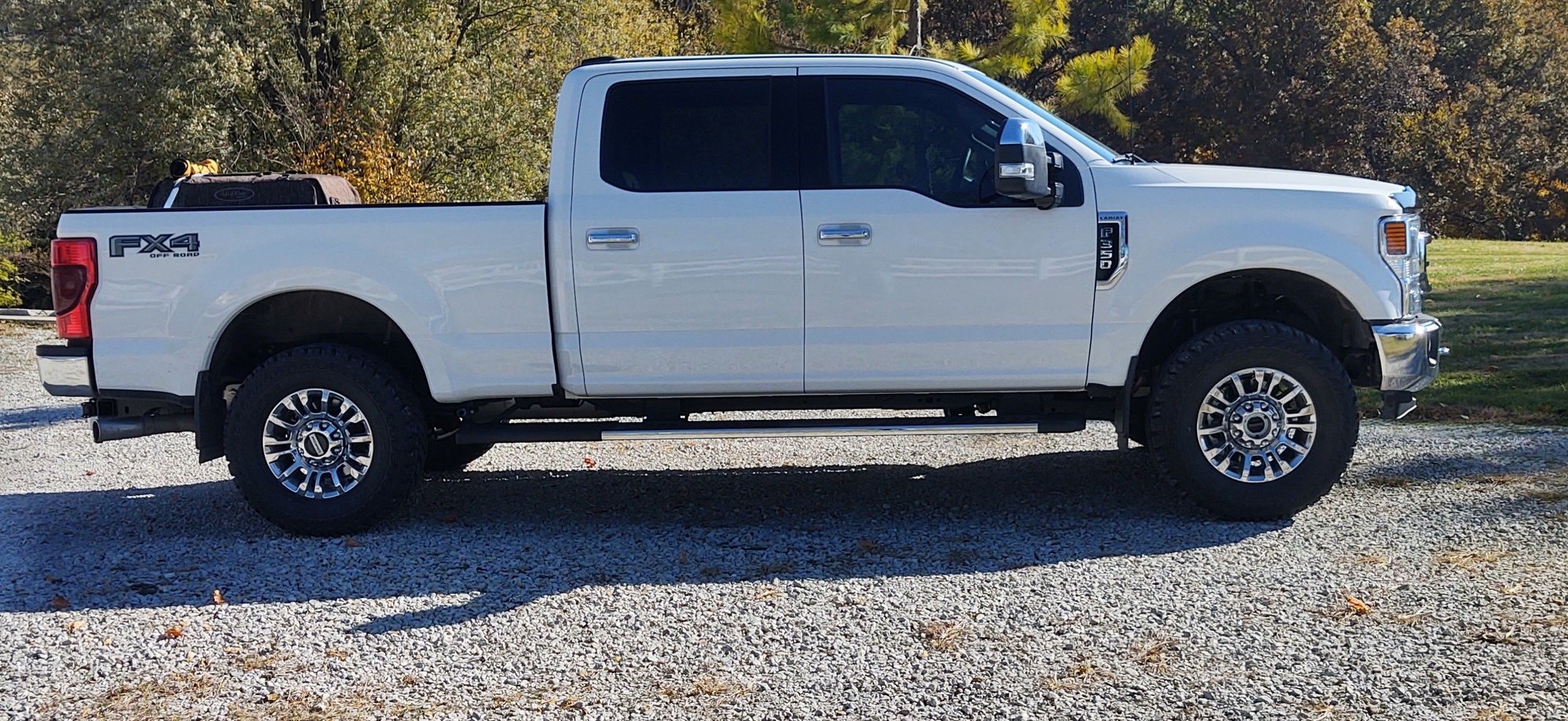 Pics of 285/75/18 or 305/70/18? - Ford Truck Enthusiasts Forums