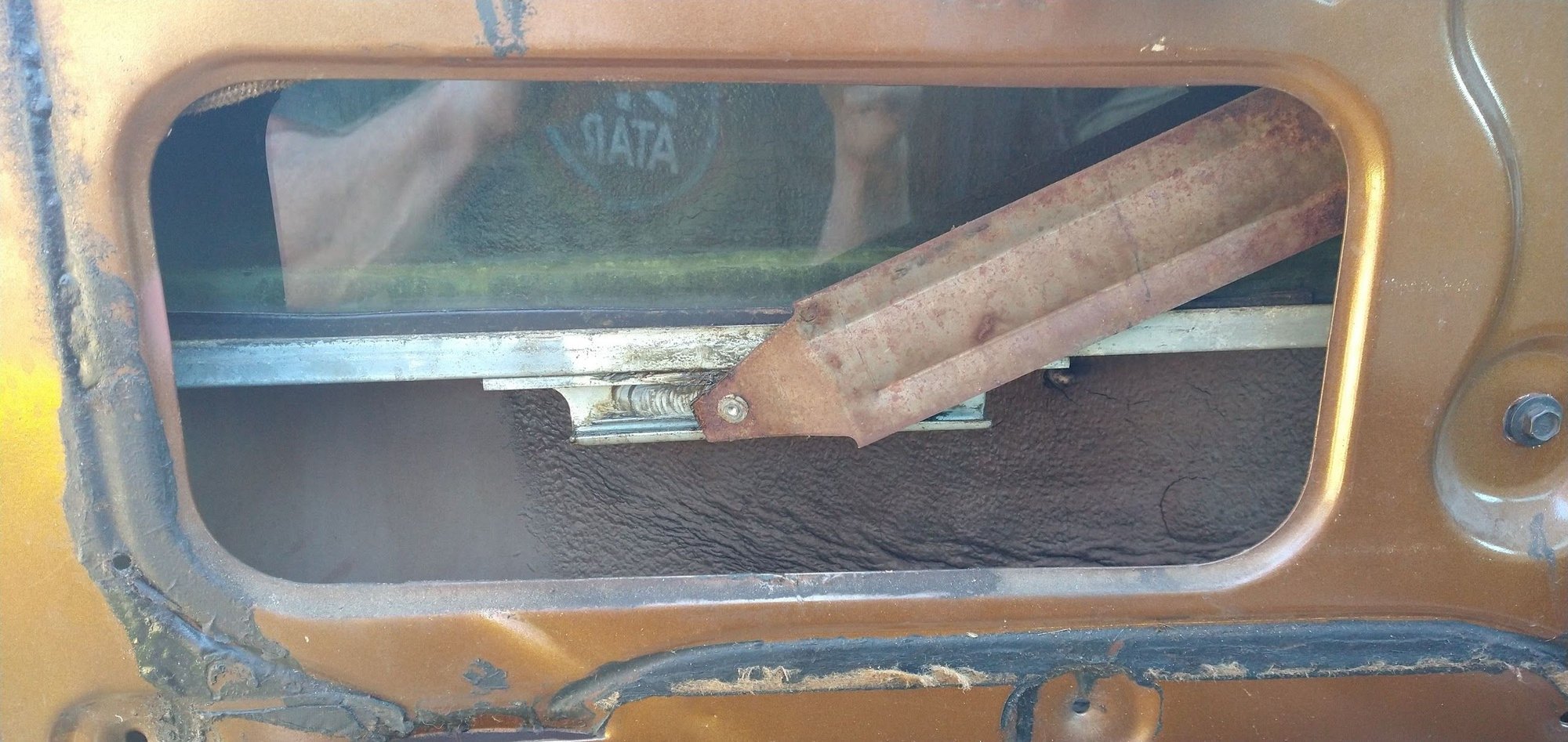 Door glass lift channel - Ford Truck Enthusiasts Forums