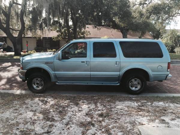 Unique Excursion FACTORY Color - Ford Truck Enthusiasts Forums