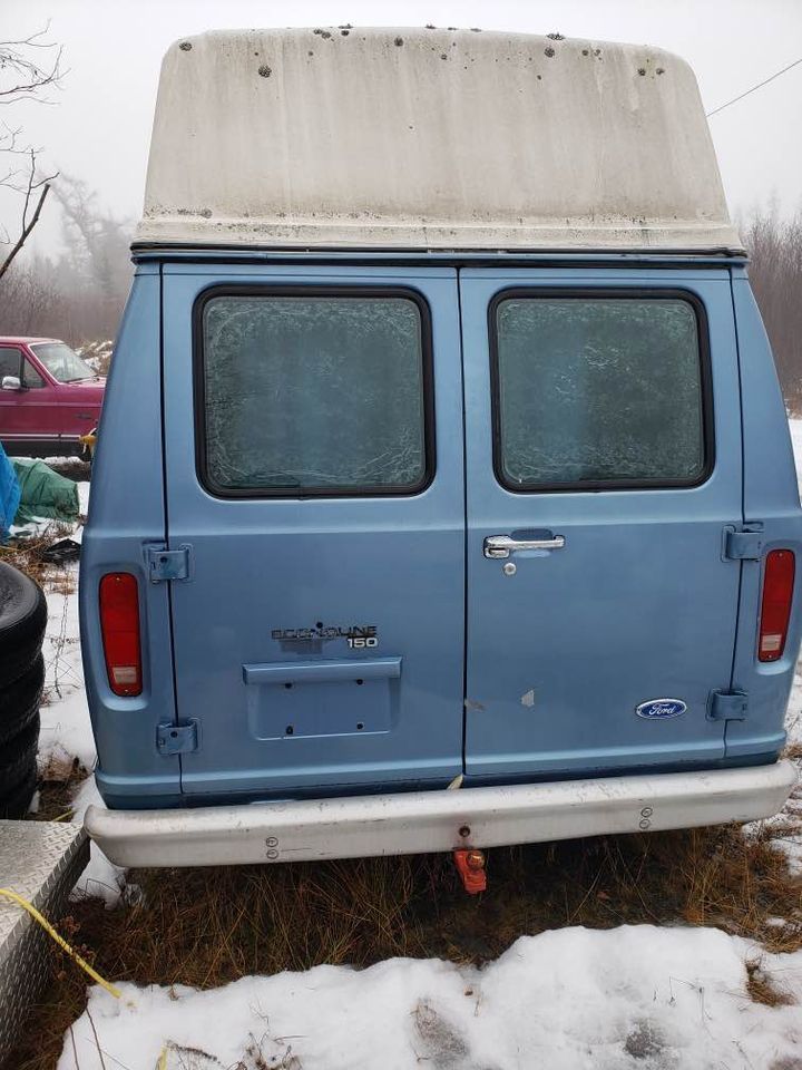 Looking @1991 Econoline E-150 - Advice/Thoughts - Ford Truck ...