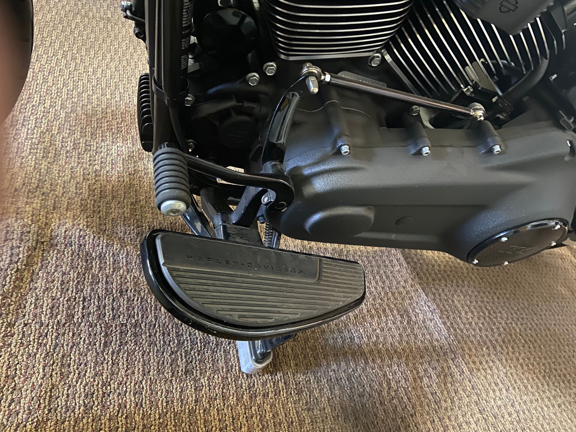 Kinda wanna ditch the floorboards on my 22 Heritage - Harley Davidson ...