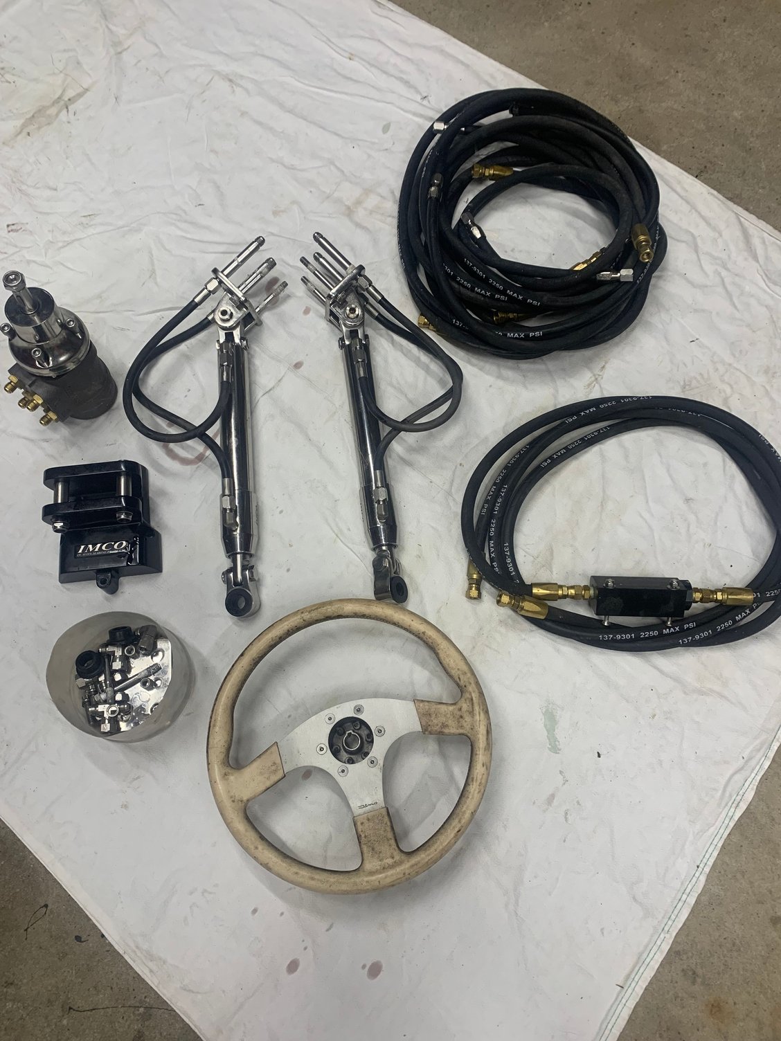 Complete Imco dual ram hyd. steering system for single bravo ...