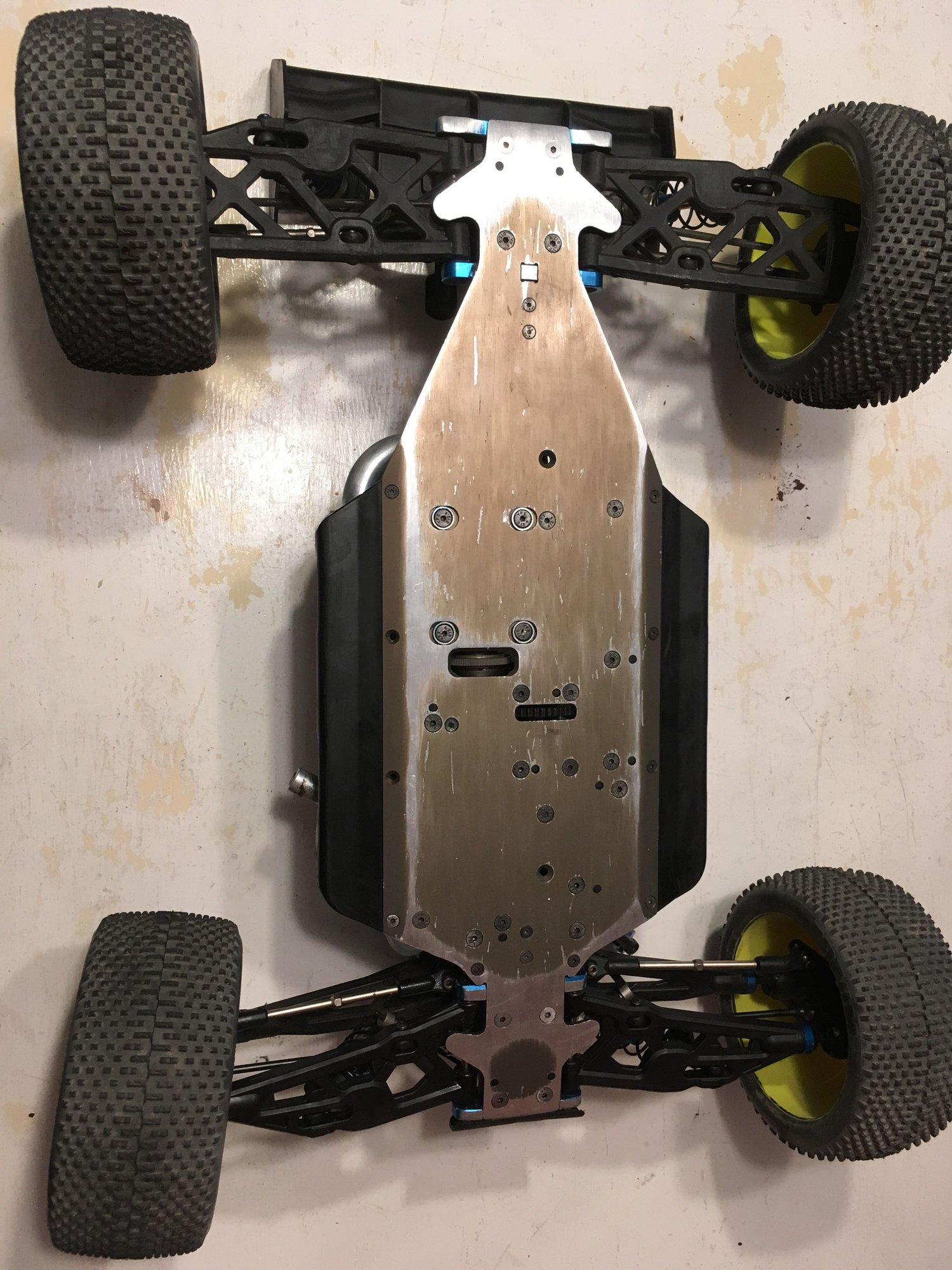 RC8T3.1 with Reds WR5 - R/C Tech Forums