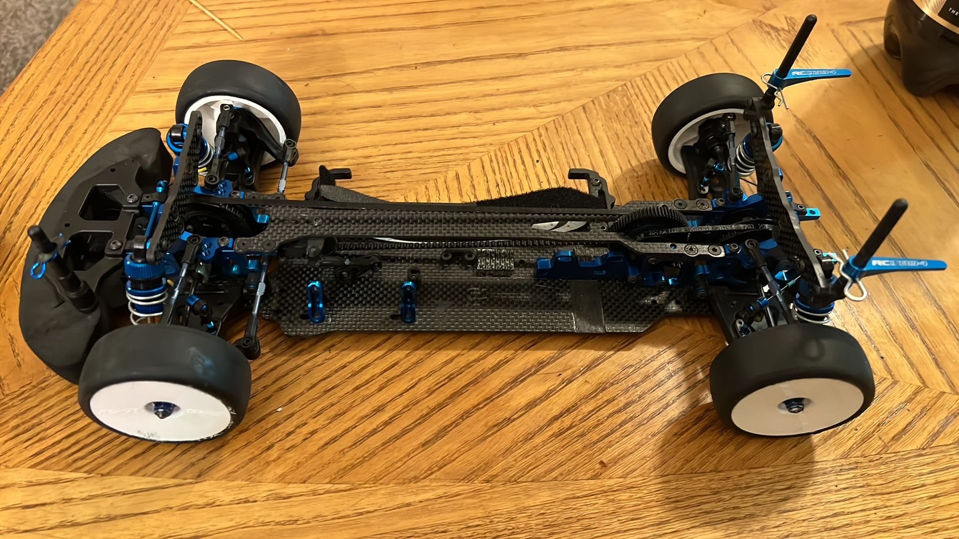 TC6.1 Worlds Car with spares - R/C Tech Forums